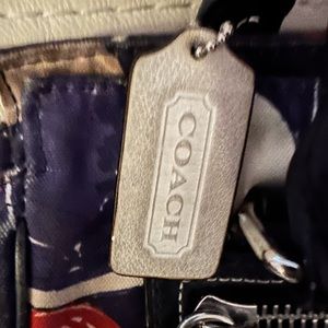 Coach | Bags | Coach Logo Bag With Orange Red And Beige Coloring ...